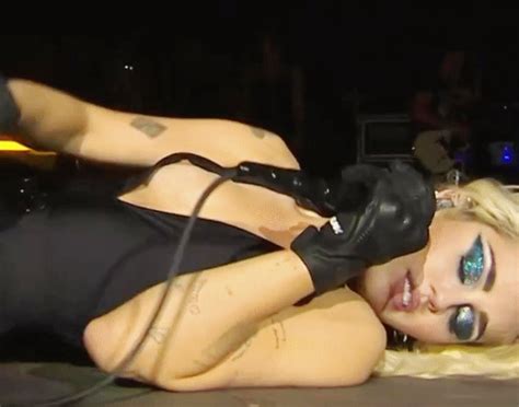 Miley Cyrus Nip Slip
