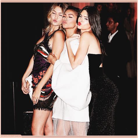Zendayacoleman No Meadd ━━━━━━━𝐙𝐄𝐍𝐃𝐀𝐘𝐀━𝖢𝖮𝖫𝖤𝖬𝖠𝖭
