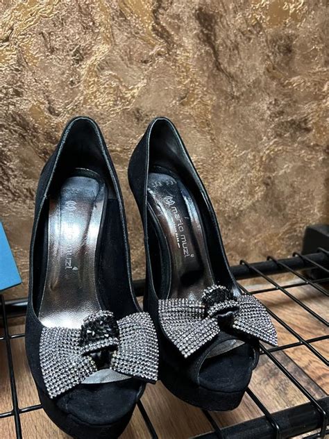 Підбори — ціна 899 грн у каталозі Туфлі Купити жіночі речі за доступною ціною на Шафі Україна