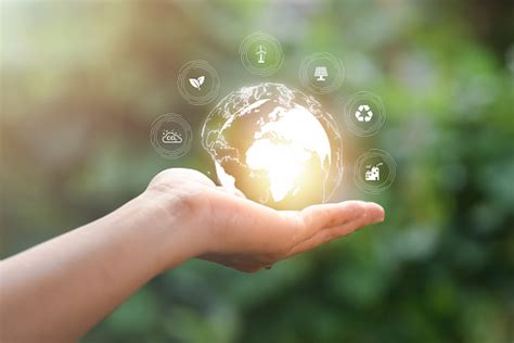 환경 보전 개념 자원 보호 및 보존 지구 온난화를 줄이기 위해 나무 심기 재생 가능 에너지 사용 자연 숲 보존 손에 아이콘 자연 배경 손에 대한 스톡 사진 및 기타 이미지