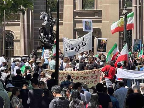 Ezio Mao☢ On Twitter Jianmang051 伊朗抗议那些还讲不要封控呢，笑死我了😂😂😂😂😂 所以这些抗议的人都是