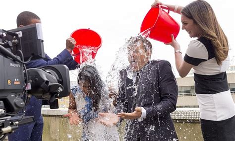 Susanna Reid And Ben Shephard Perform The ALS Ice Bucket Challenge Daily Mail Online