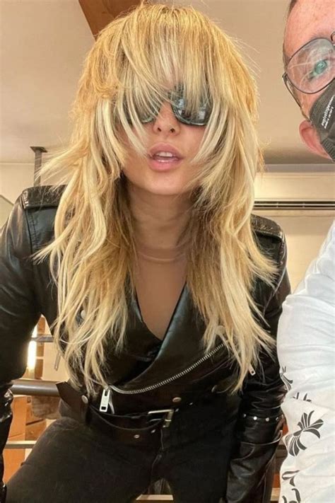 Blonde Long Shag Haircut Rocker Hair Shaggy Long Hair Long Hair Styles