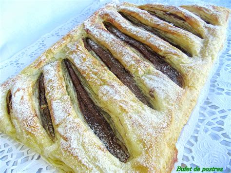 Bufet De Postres Coca De Pasta De Full Amb Xocolata