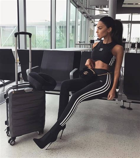 Pin By Bbygrl🍒 On Bby Bella Airport Outfit Fashion Outfits