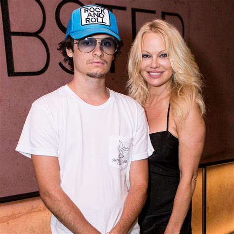 Pamela Anderson Tommy Lees Photos With Sons Brandon Dylan
