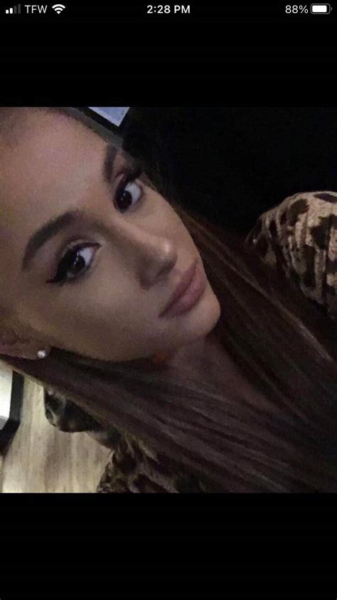 Her Eyes Are Hypnotizing Scrolller