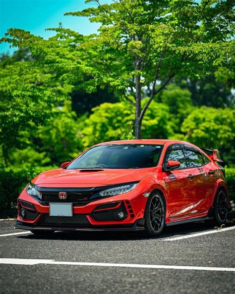 Honda Civic Type R Fk8 In Red