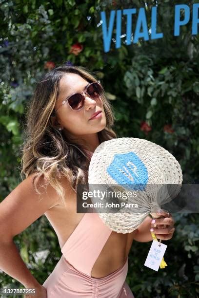 Lou Reda Photos And Premium High Res Pictures Getty Images