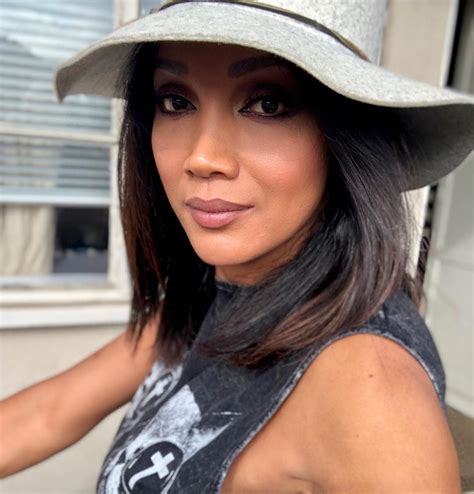 Yasmin Lee Onlyfans 2024 Eddie Lezlie
