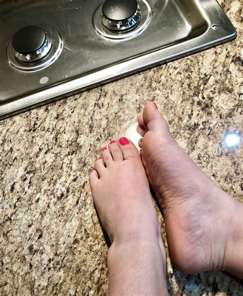 Whats Your Opinion 😉😉 R Feettoesandsocks