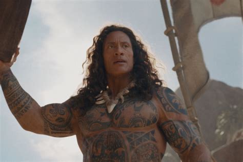 Disney Will Not Bow To Audience Belief That The Rocks Moana Wig