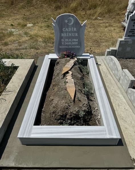 Надгробни паметници Валеа Дачилор Румъния