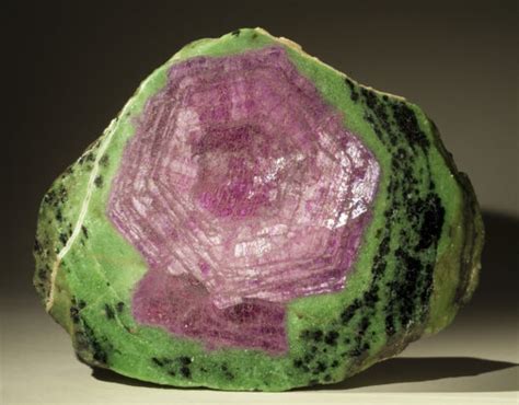 Anyolite The Beautiful Combination Of Ruby And Zoisite Rock Seeker