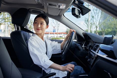 여성 자동차 드라이버 운전 사진 무료 다운로드 Lovepik