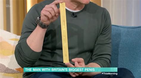 너무 큰 성기 때문에 자서전까지 쓴 英 남성… 무슨 사연이길래 당신의 건강가이드 헬스조선