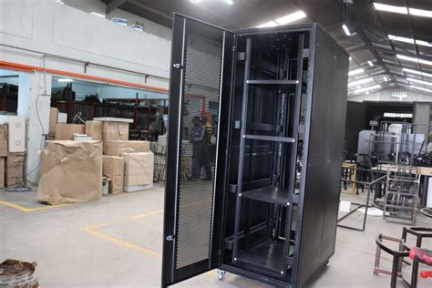 12u Network Data Cabinet 650x600x600mm Duff Engineering Ltd