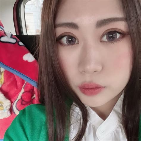 Mami Ma Mami Threads Say More