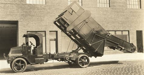 특장 자동차 압축식 쓰레기 수거차 덤프트럭 시멘트믹서트럭 글로벌오토뉴스