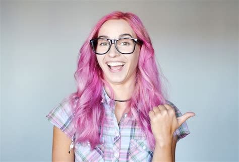 Fotos De Chica Pelo Rosado 96 000 Fotos De Stock Gratuitas De Gran Calidad