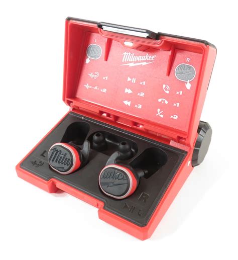 Milwaukee 2191 20 Redlithium Usb Wireless Bluetooth Jobsite Earbuds