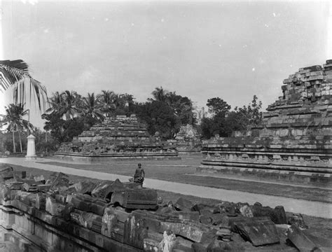 Indonesia Zaman Doeloe Kumpulan Foto Tentang Candi Candi Di Jawa Dari Juru Potret Yang Belum