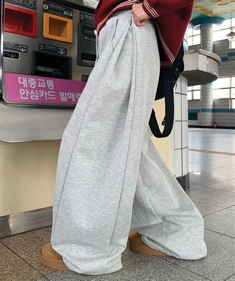 러브앤드팝 숏롱기장후루 옆트임 와이드팬츠