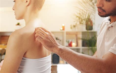 Acupuncture Back And Relax In Spa With Customer Treatment For Healing