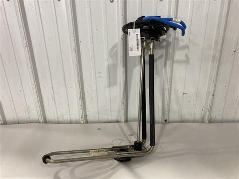 Brand New Def Tank Header For Freightliner Cascadia 2017