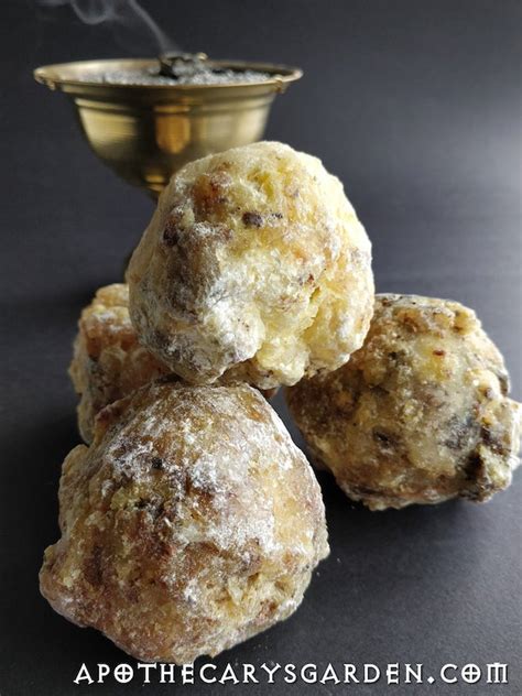 Elemi Apothecarys Garden