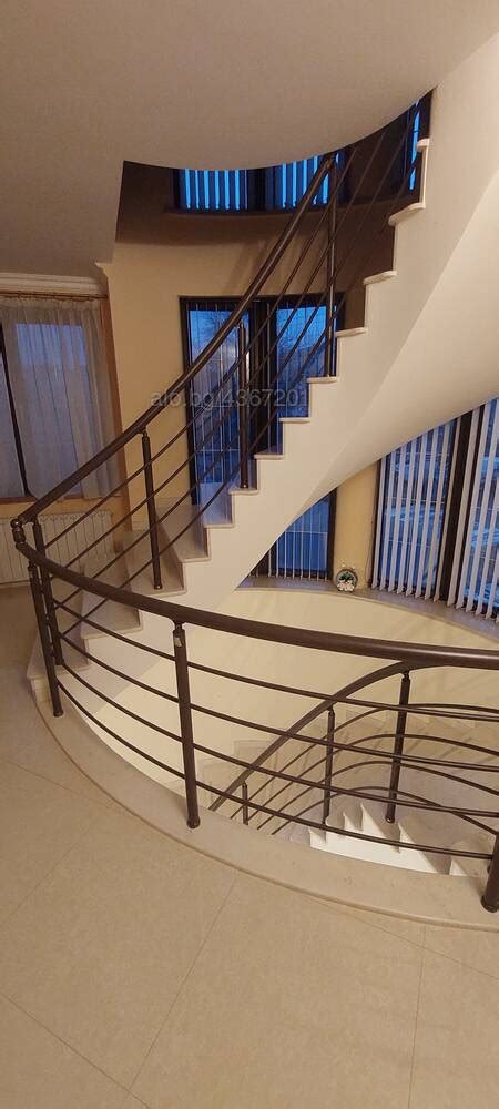 Алуминиеви Парапети Врати дограма щори тенти Пловдив ВН ДИЗАЙН ЕООД ви предлага алу