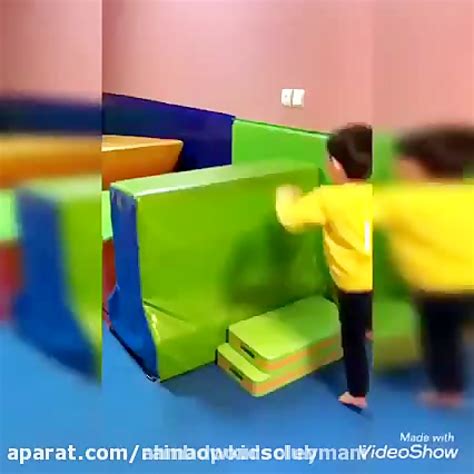 ایستگاه پرش و تعادل در باشگاه کودک رنگین کمان اصفهان