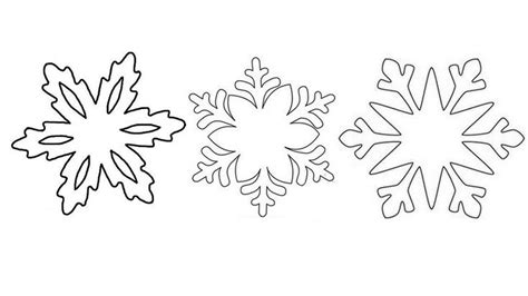 Новорічні витинанки на вікно для найменших дітей шаблони Snowflake Photos Doodle Drawings