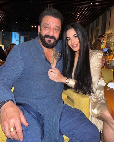 Trishala Dutt And Sanjay Dutt R Bollyblindsngossip