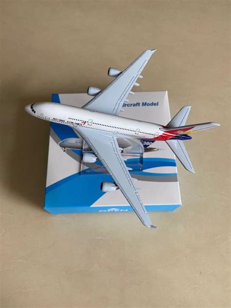 Diecast Metal Airbus A380 Asiana Airlines Korean Commercial Airplane