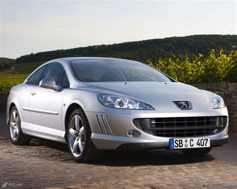 Peugeot 407 Bilder. Der Französiche Coupé im Test