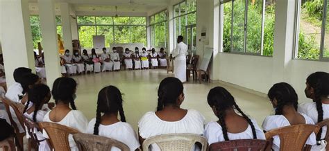 මතු පරපුරට නිසි නායකත්වයක් නව යොවුන් වියේ සිට ලබාදීම තුළින් උදාකර ගත යුතුව ඇත පරම පූජනීය මඩිහේ