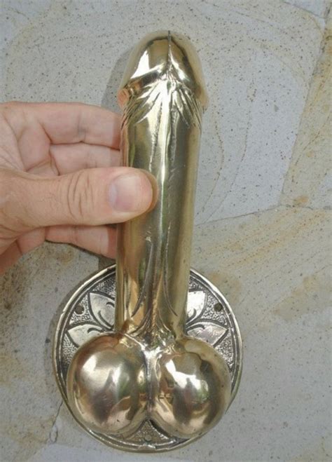 Medium 17 Cm Heavy Erect Penis DOOR PULL Or Hook Polished Hand Made Brass 7 Handle Heavy