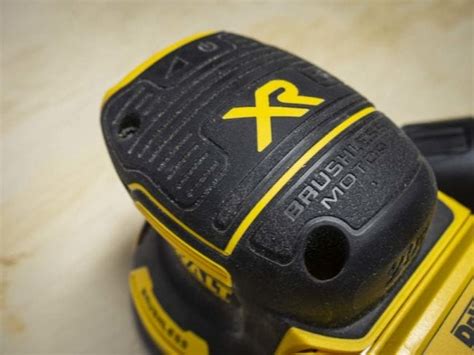 Dewalt Dcw210 5 Inch Random Orbit Sander Review Ptr