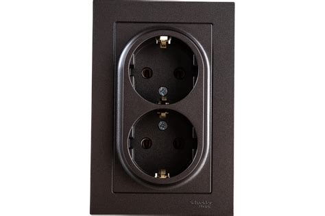 Двухместная розетка Systeme Electric ATLAS DESIGN с заземлением 16А в ...