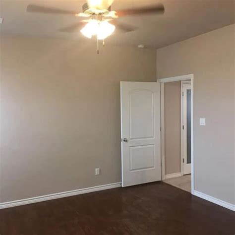 Sherwin Williams Modern Gray Vs Sherwin Williams Simplify Beige Comparison