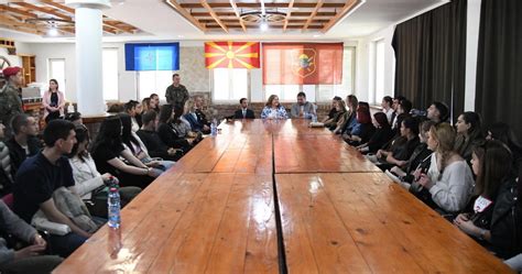 Студентите од Институтот за безбедност одбрана и мир во посета на