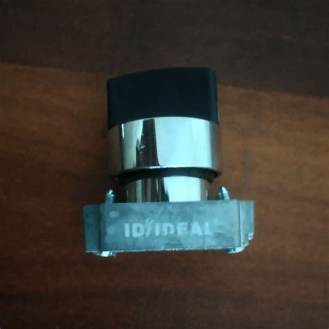 ID IDEAL Position Selector Switch For Control Panel At Piece In Pune