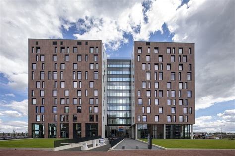 Mosa — ფასადის კერამიკული ფილები Urbanelements