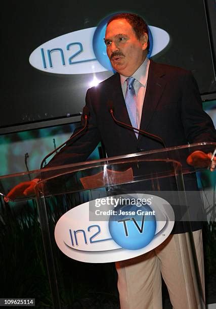 Jesse Kaplan Photos And Premium High Res Pictures Getty Images