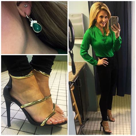 Laura Hettigers Feet