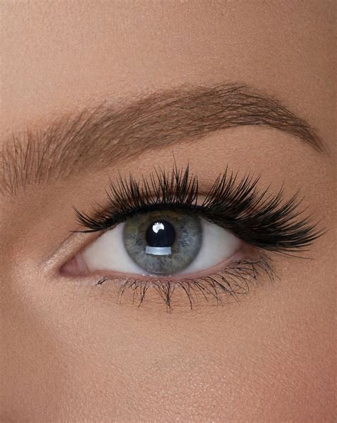 Lilly Lashes Luxury Lashes By Lilly Ghalichi