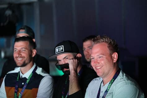 60 Postgresql Incompatibility · Issue 29956 · Laravelframework · Github