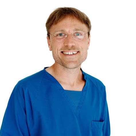 Simon Fage Bedste Speciallæger