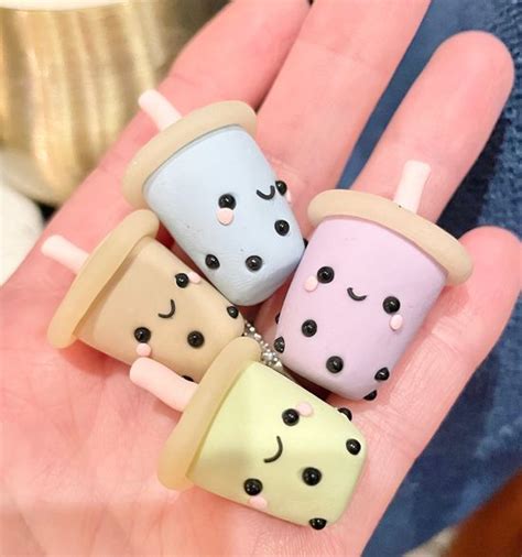 Pingentes de gatinhos e patinhas | Воздушная сухая глина, Поделки ...